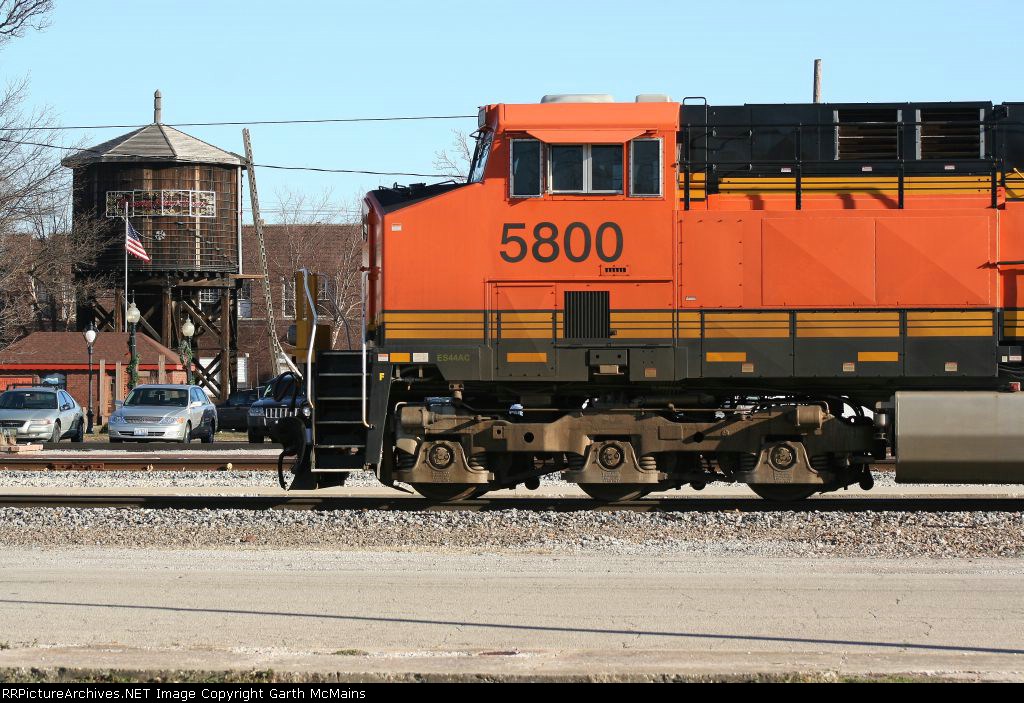 BNSF 5800 East